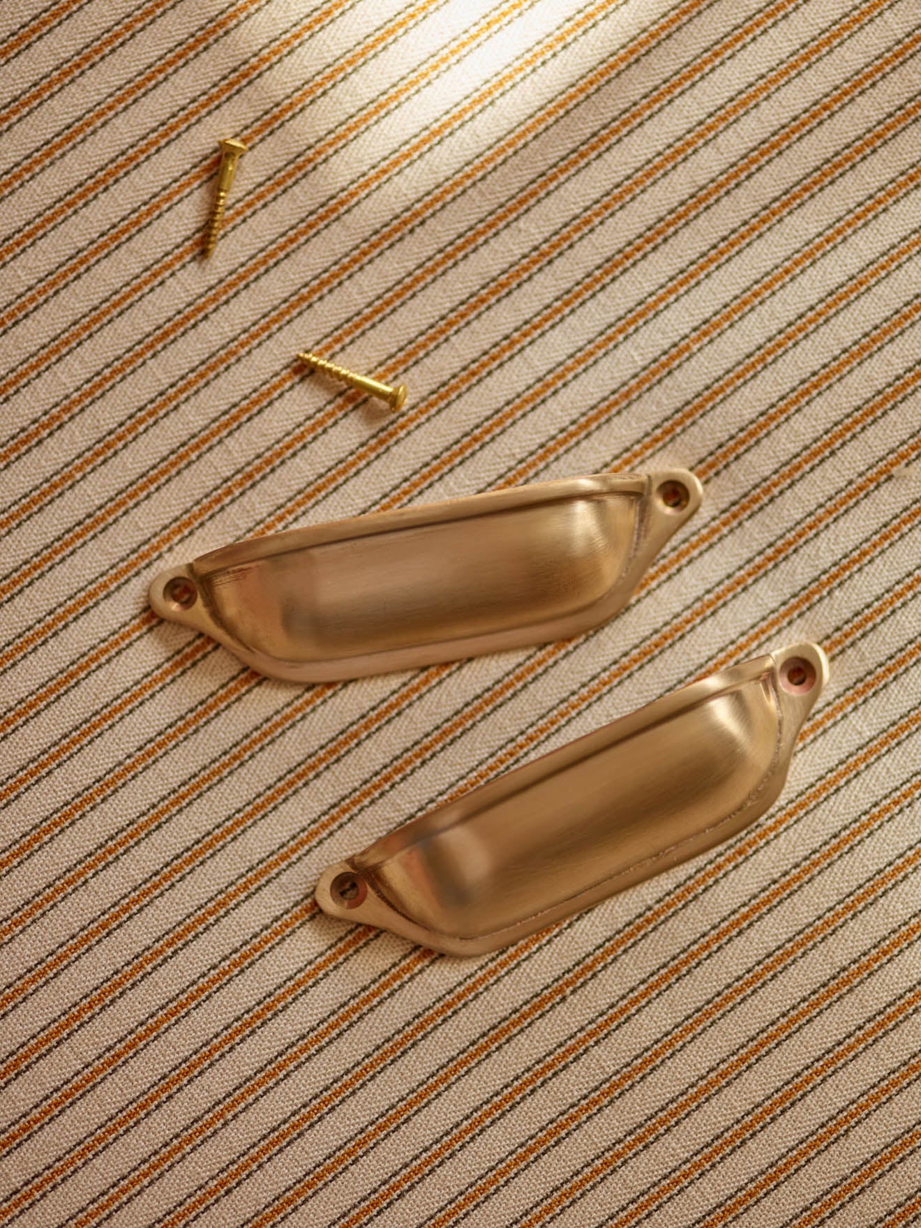 Grove Drawer Handle, Matt Brass | Rowen & Wren