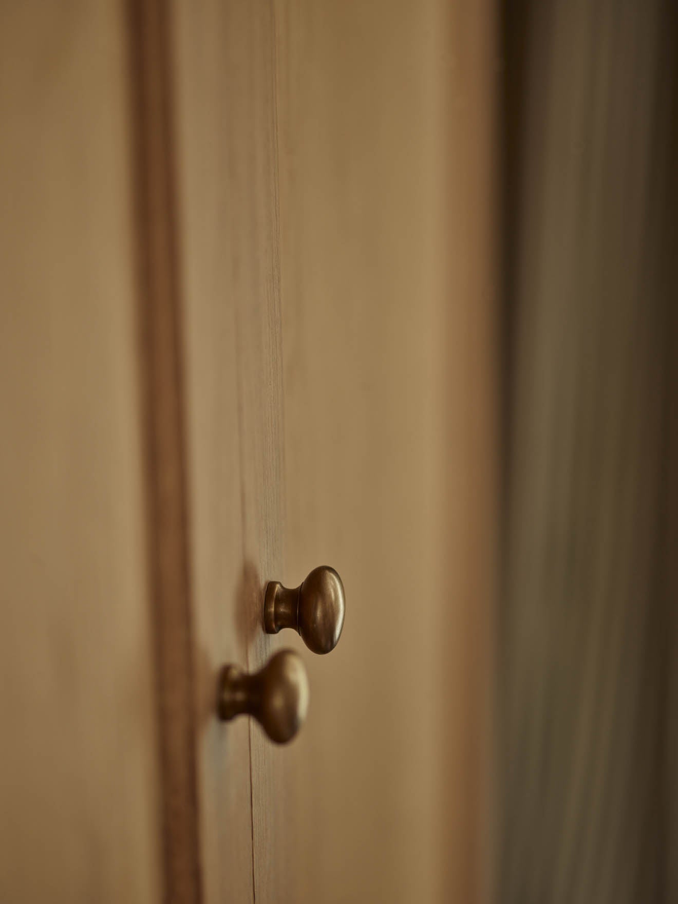 Grove Simple Knob, Small | Metal Drawer Knob | Rowen & Wren