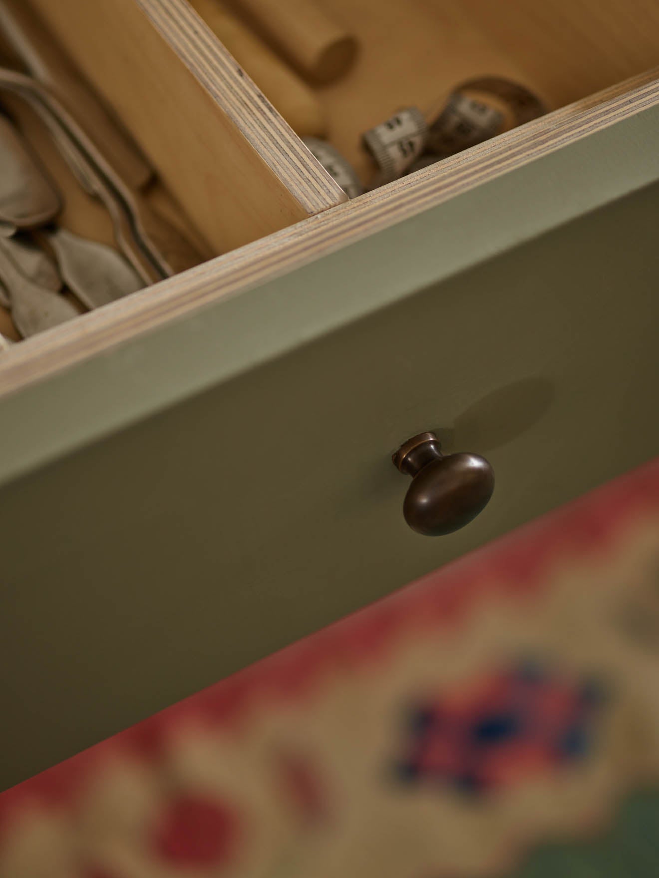 Grove Simple Knob, Large, Aged Bronze | Rowen & Wren