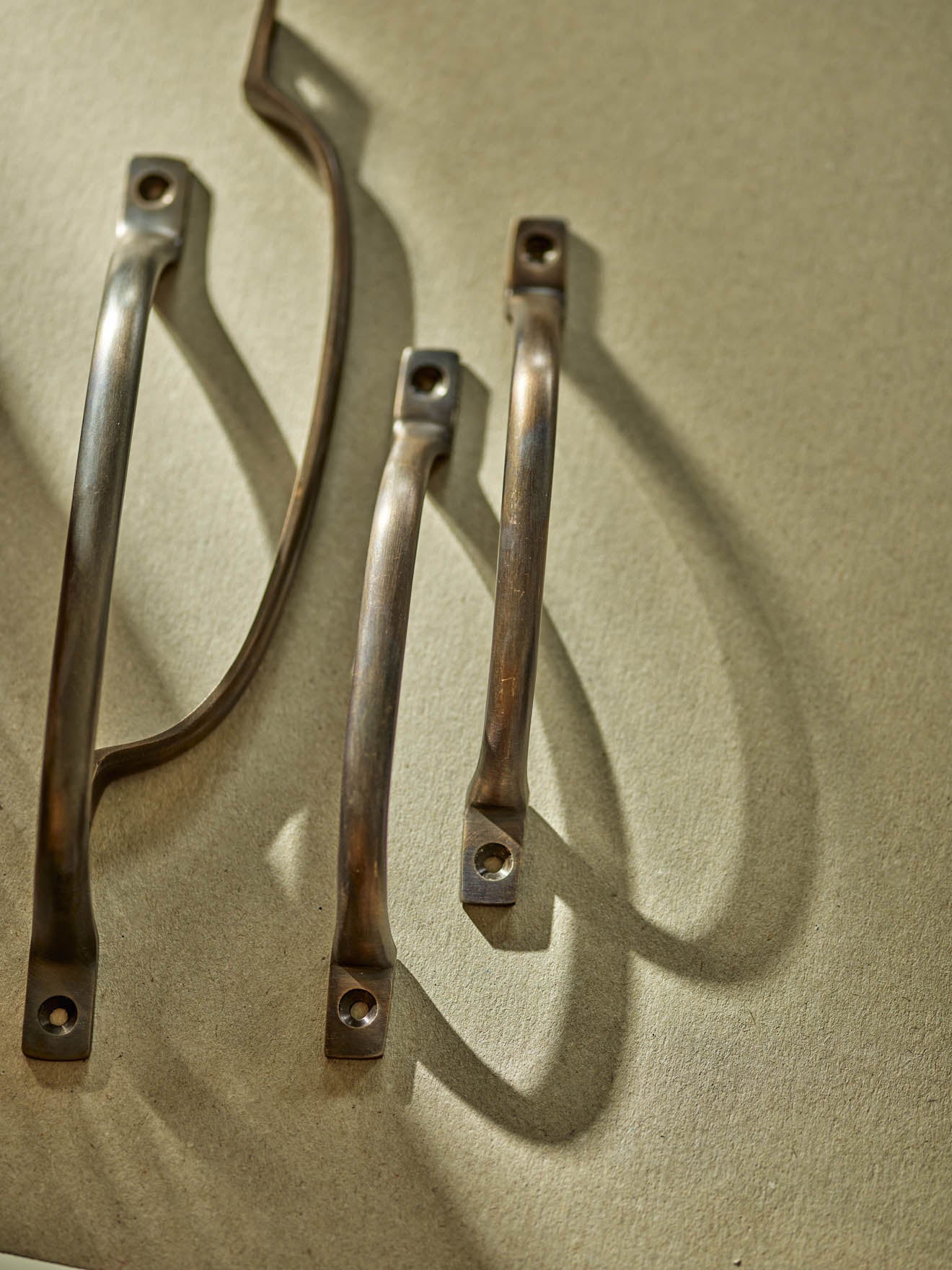 Grove Pull Handle, Short | Brass Pull Handle | Rowen & Wren