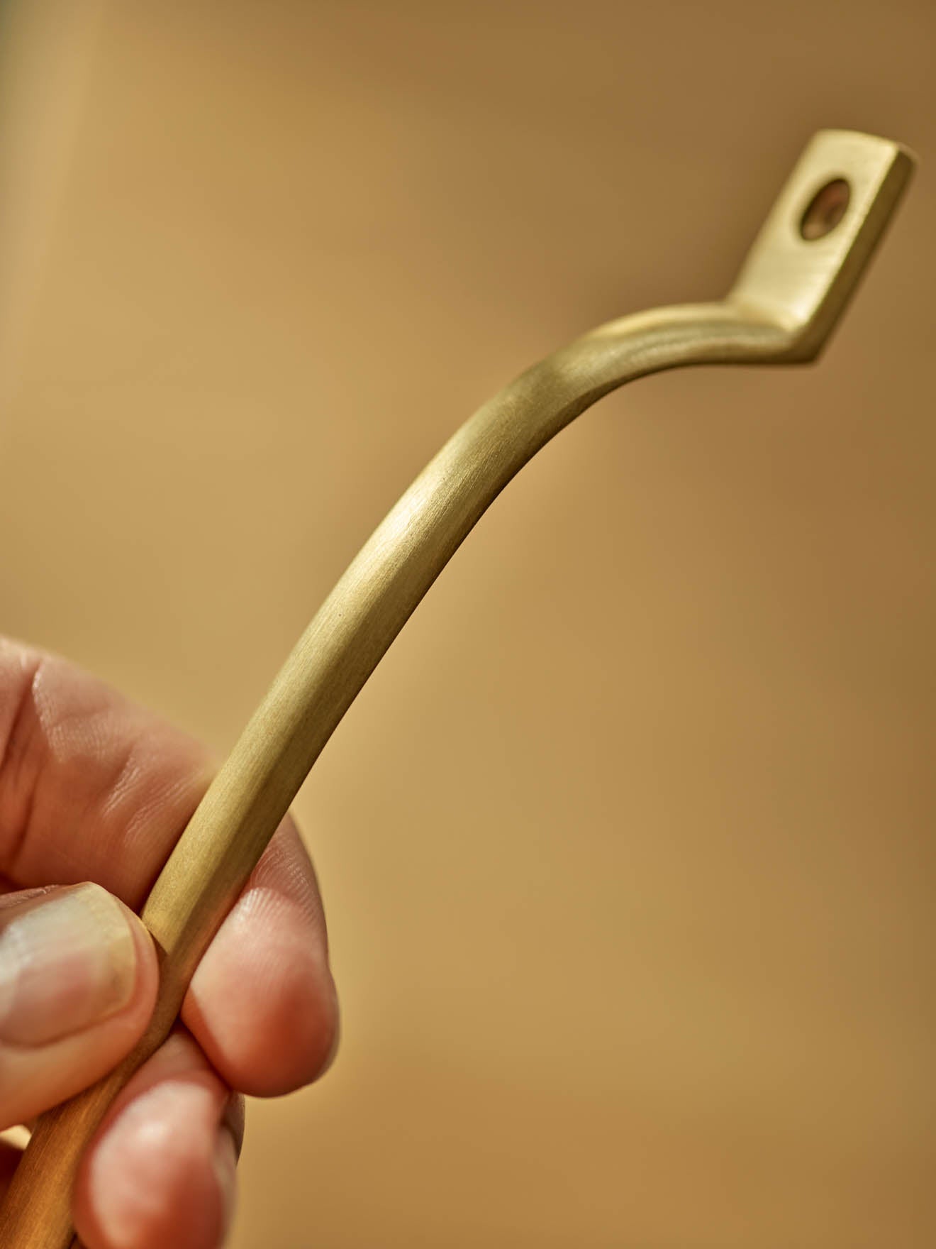 Grove Pull Handle, Long | Brass Pull Handle | Rowen & Wren
