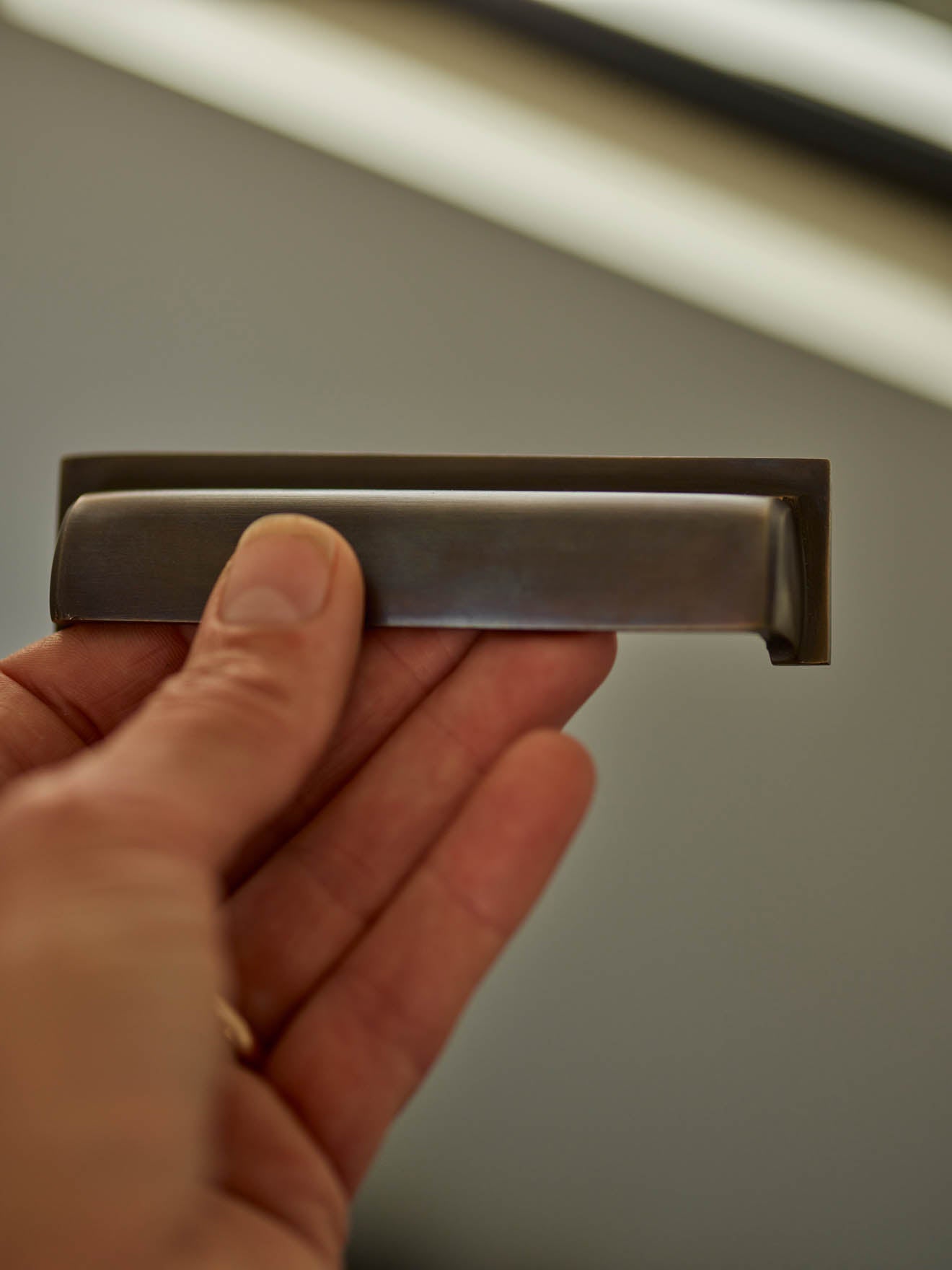 Grove Rectangular Cup Handle, Aged Bronze | Rowen & Wren