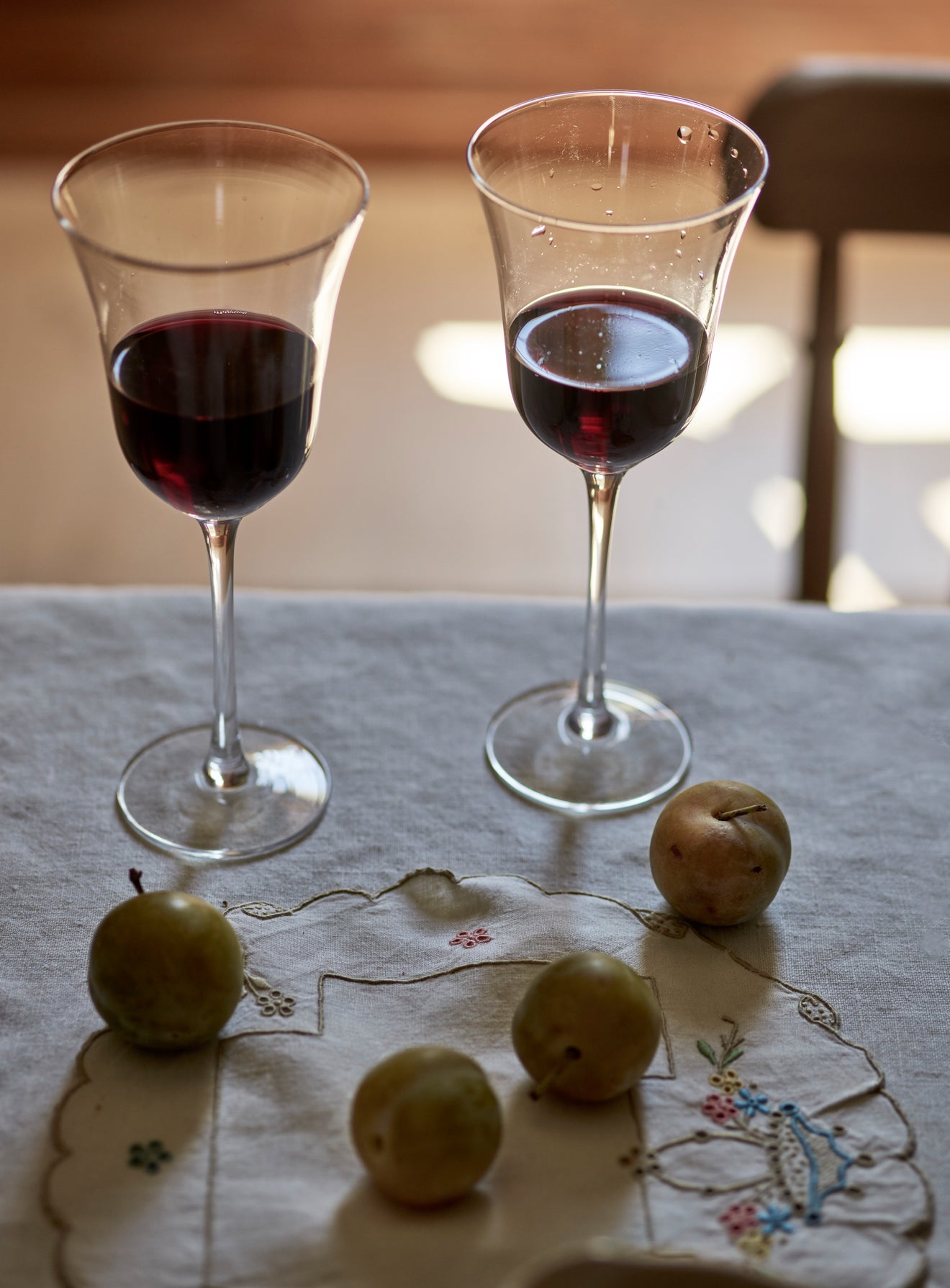 Elise Wine Glass, Set of Two | Rowen & Wren