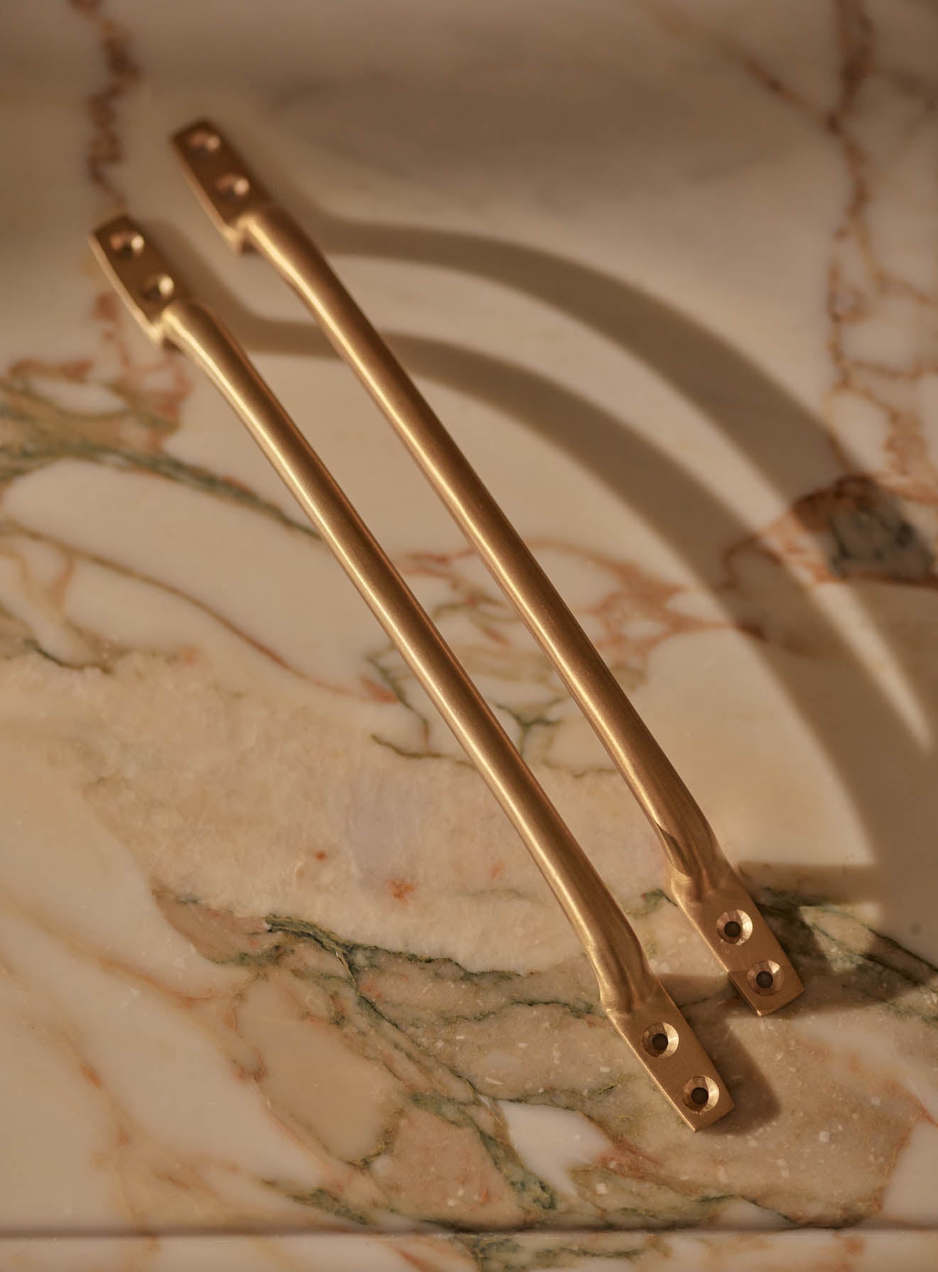 Grove Pull Handle, Long | Brass Pull Handle | Rowen & Wren
