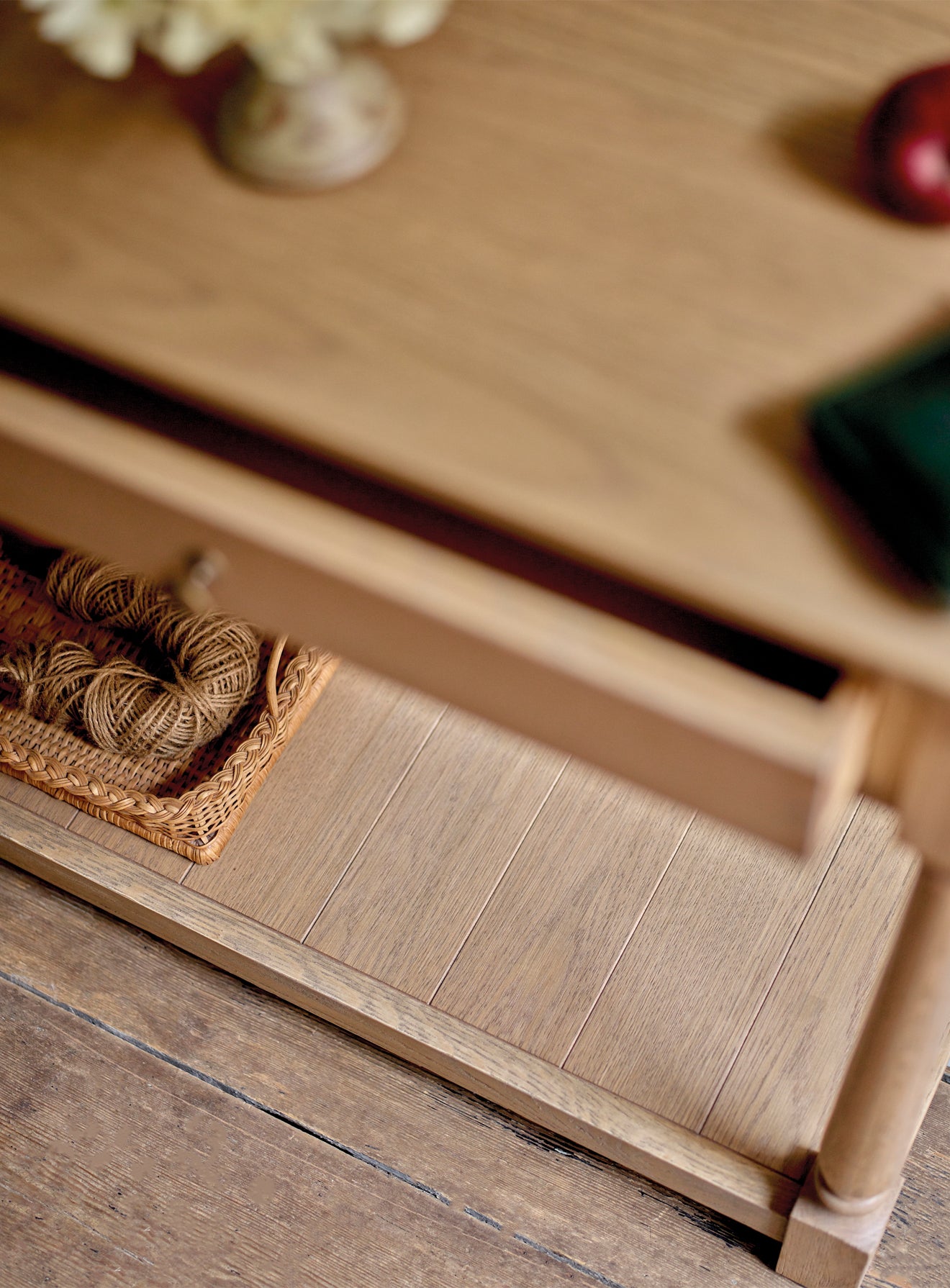 Everett Oak Console Table | Solid Oak Hall Table | Rowen & Wren