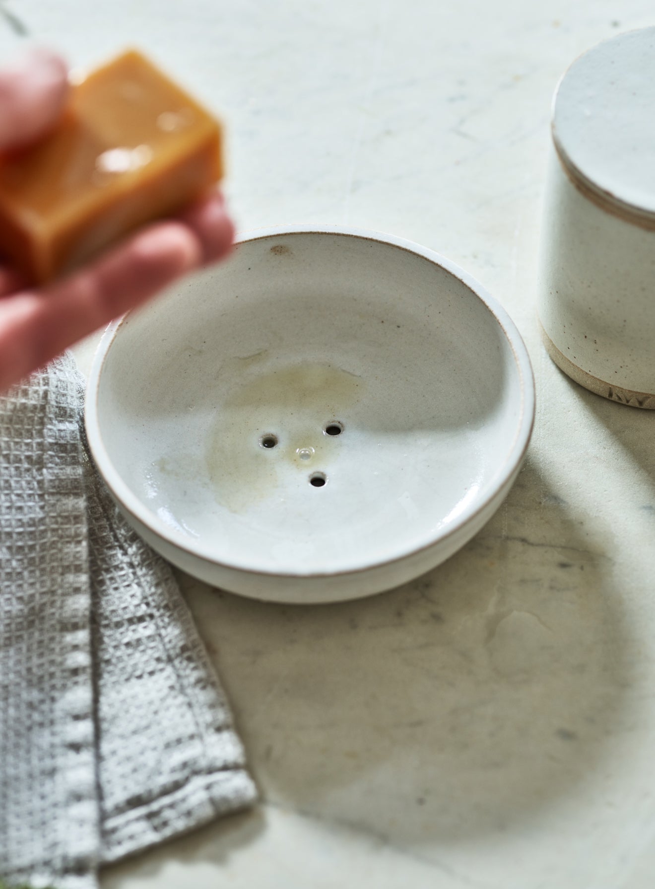 Handmade Stoneware Soap Dish | Rowen & Wren